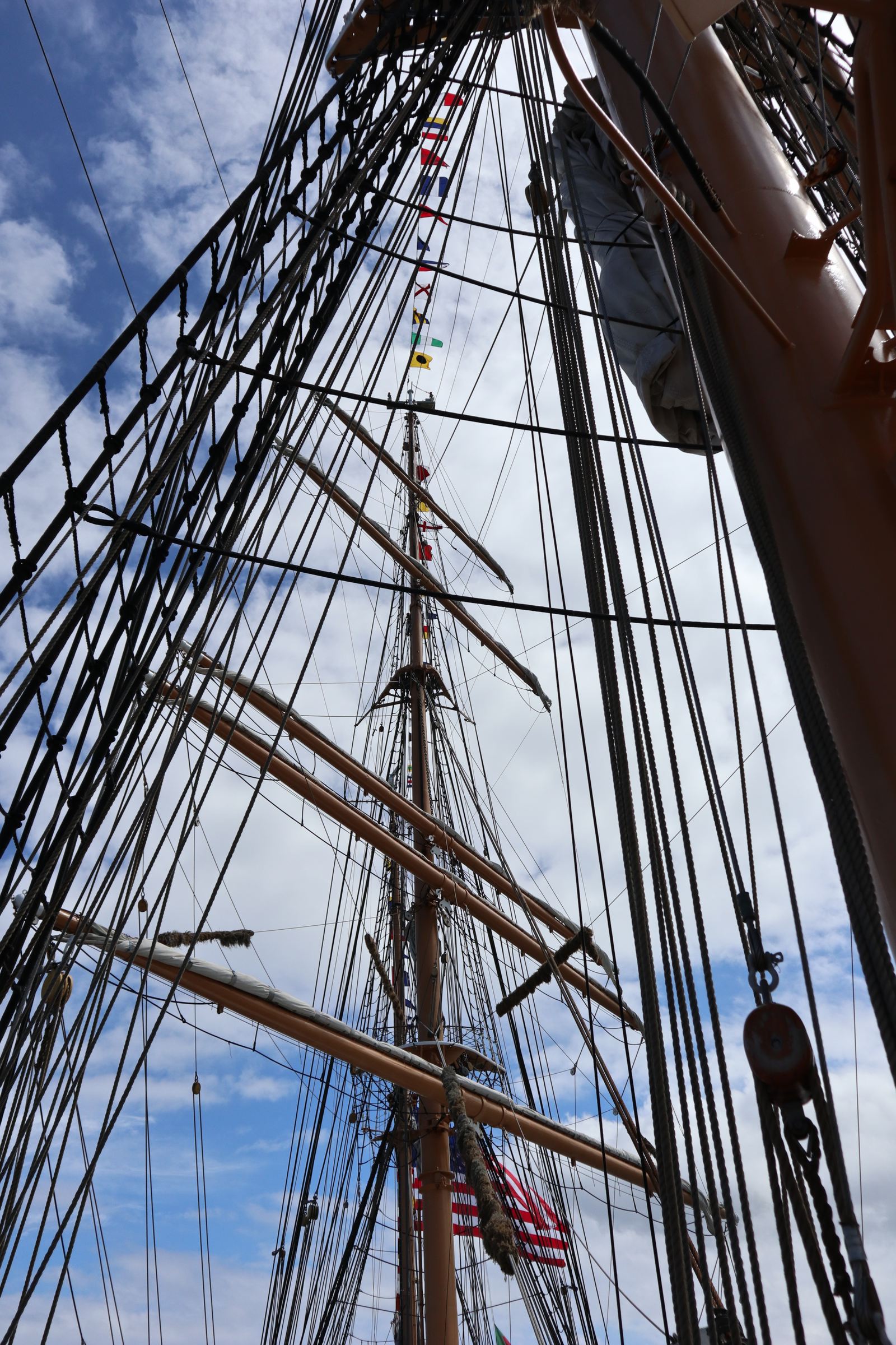 The Eagle has Landed – Azores Style - The Adventures of Aleta